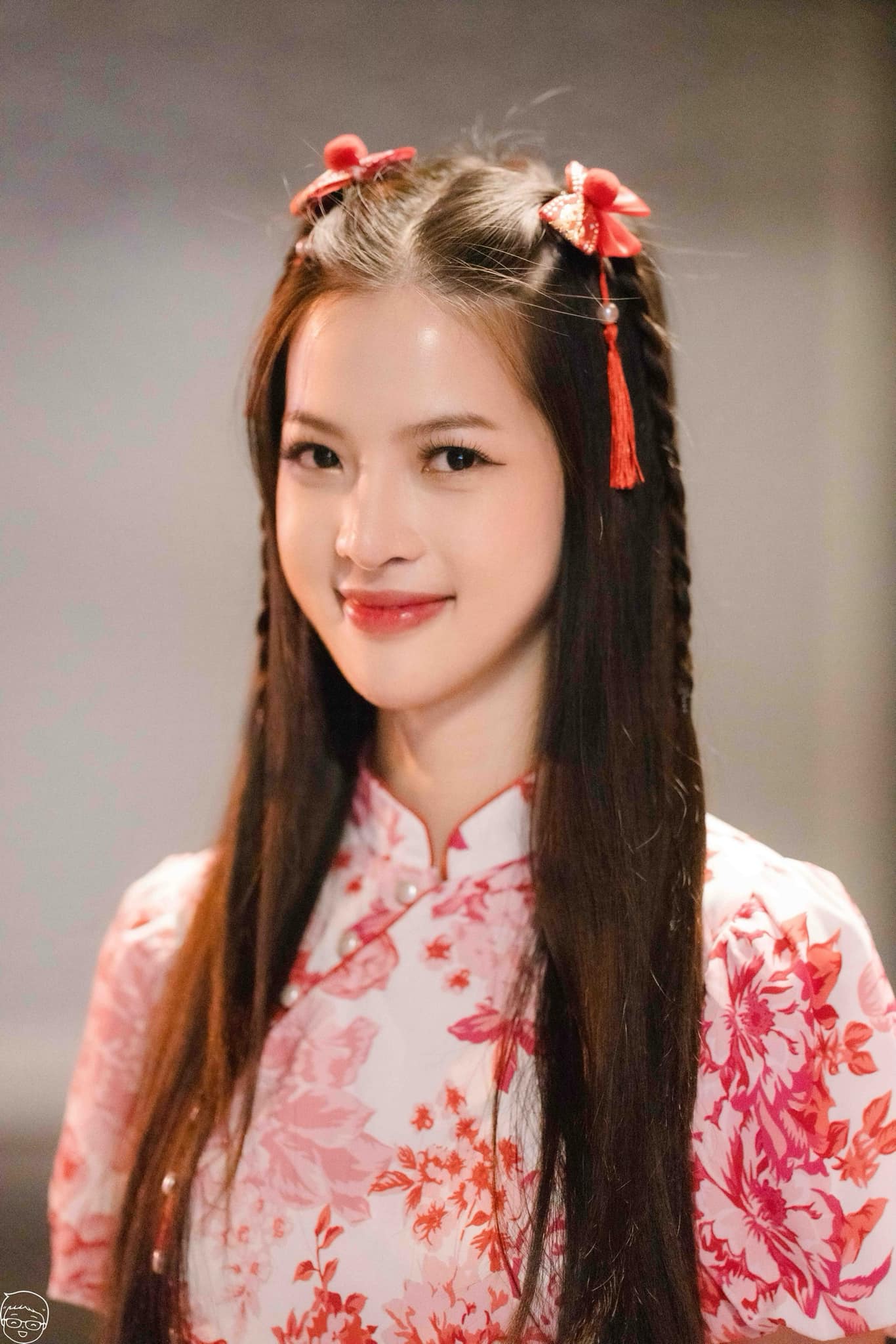 คุณหมอมินน่า นางสาวเชียงใหม่ 2567 1 SET