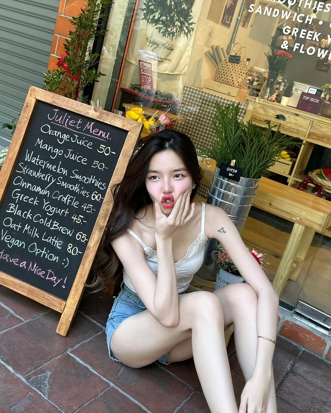 น้องนีนี่ n.niniee 6 รูป