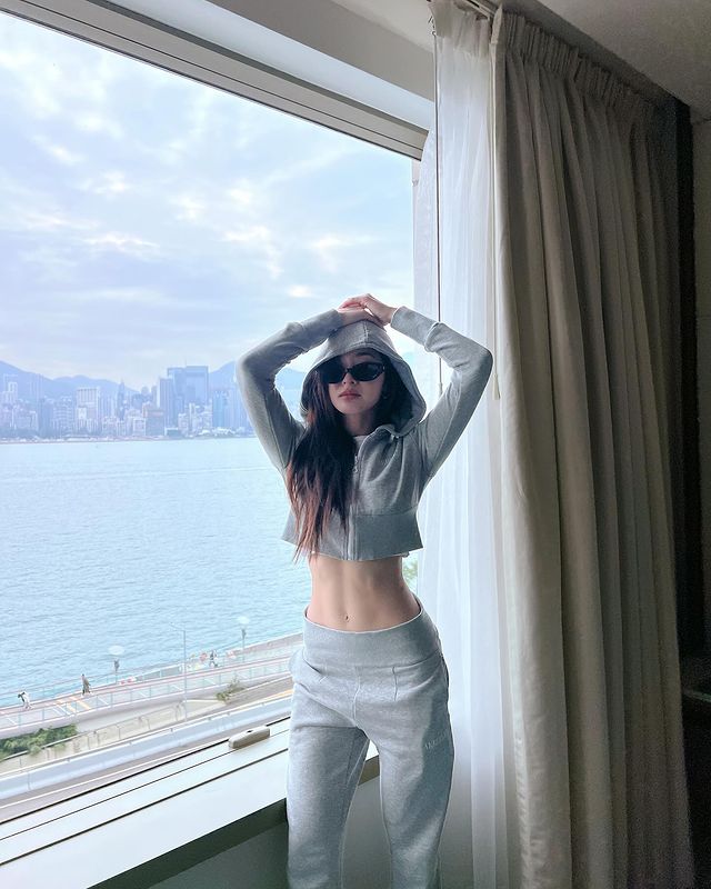 มายด์ WJMILD 7 รูป หน้าท้องฟิตๆ