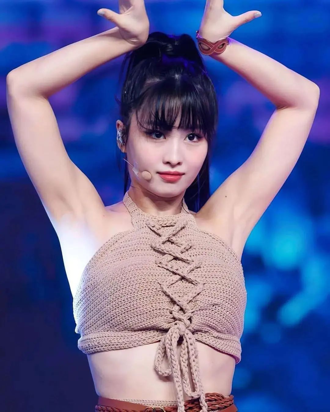 *MOMO* twice 2 รูป สดชื่น ยามเช้า