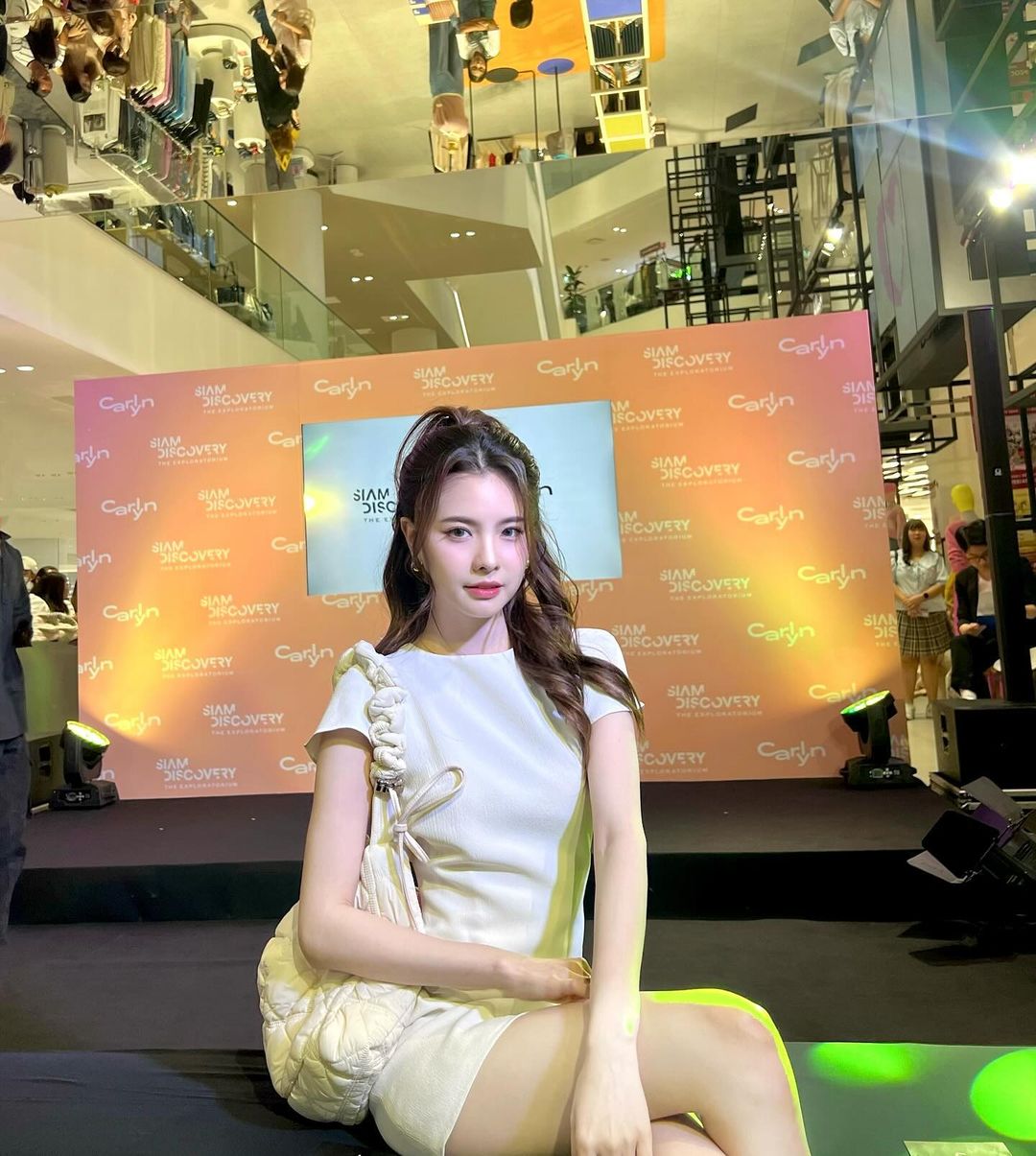 น้องไอซ์ iicechawan 2 รูป