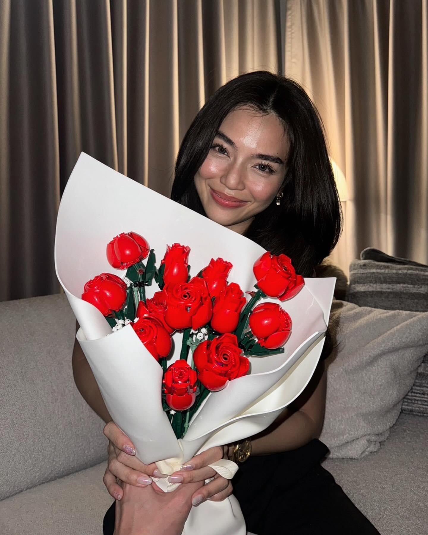 ปราง ladiiprang 8 รูป ก่อนนอน