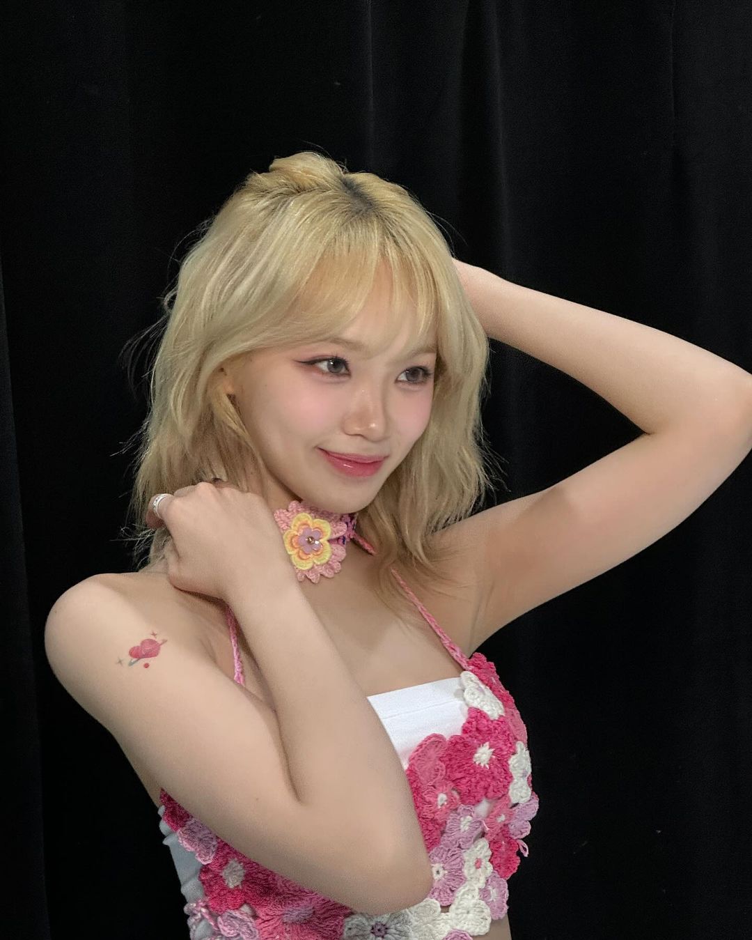 Chaewon + Eunchae 1 Set