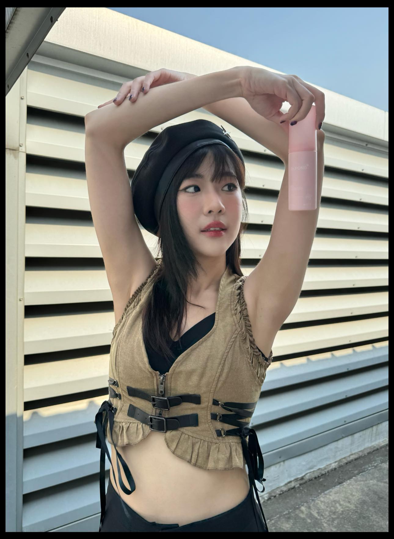 น้ำ กัญญ์กุลณัช 4 รูป