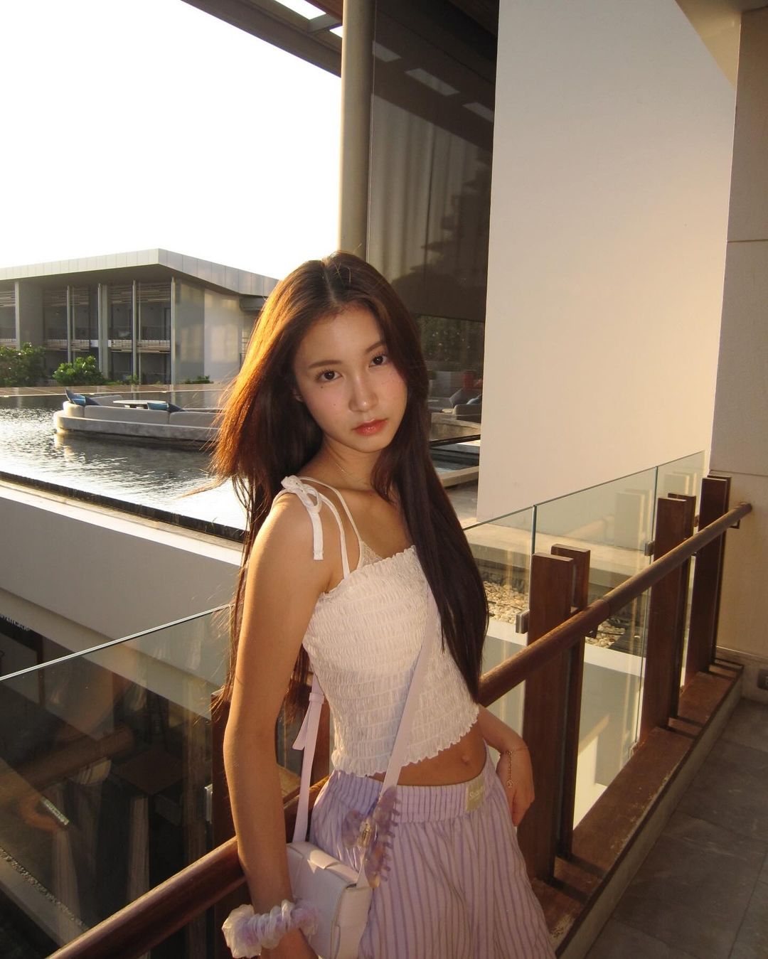 ปาเอญ่า BNK48 8 รูป