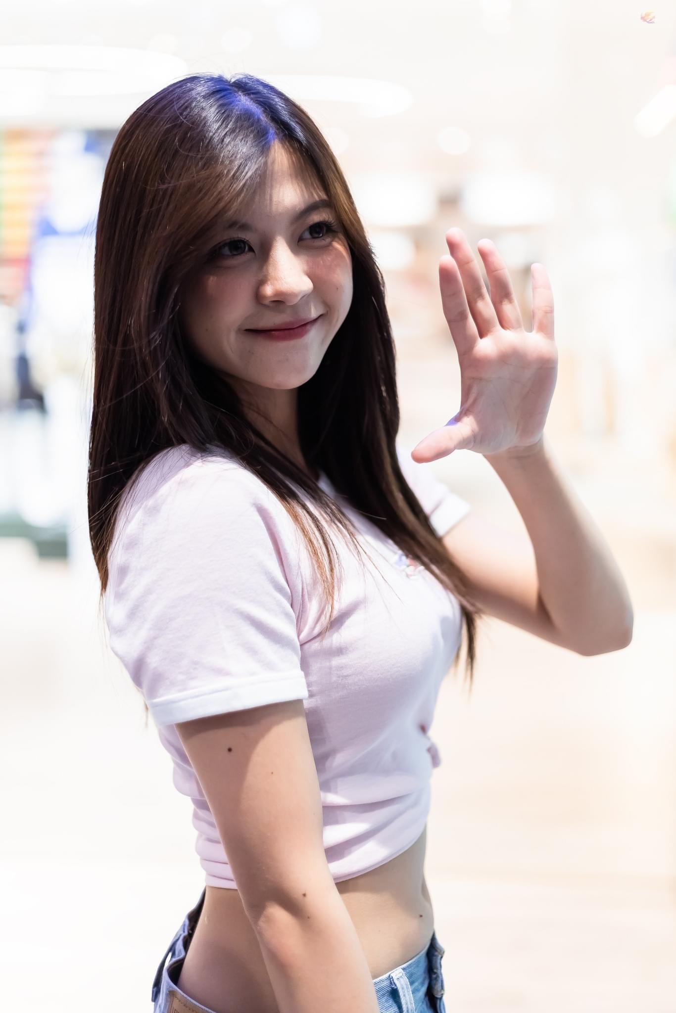 POPPER BNK48 เอวลอยอีก 1 SET