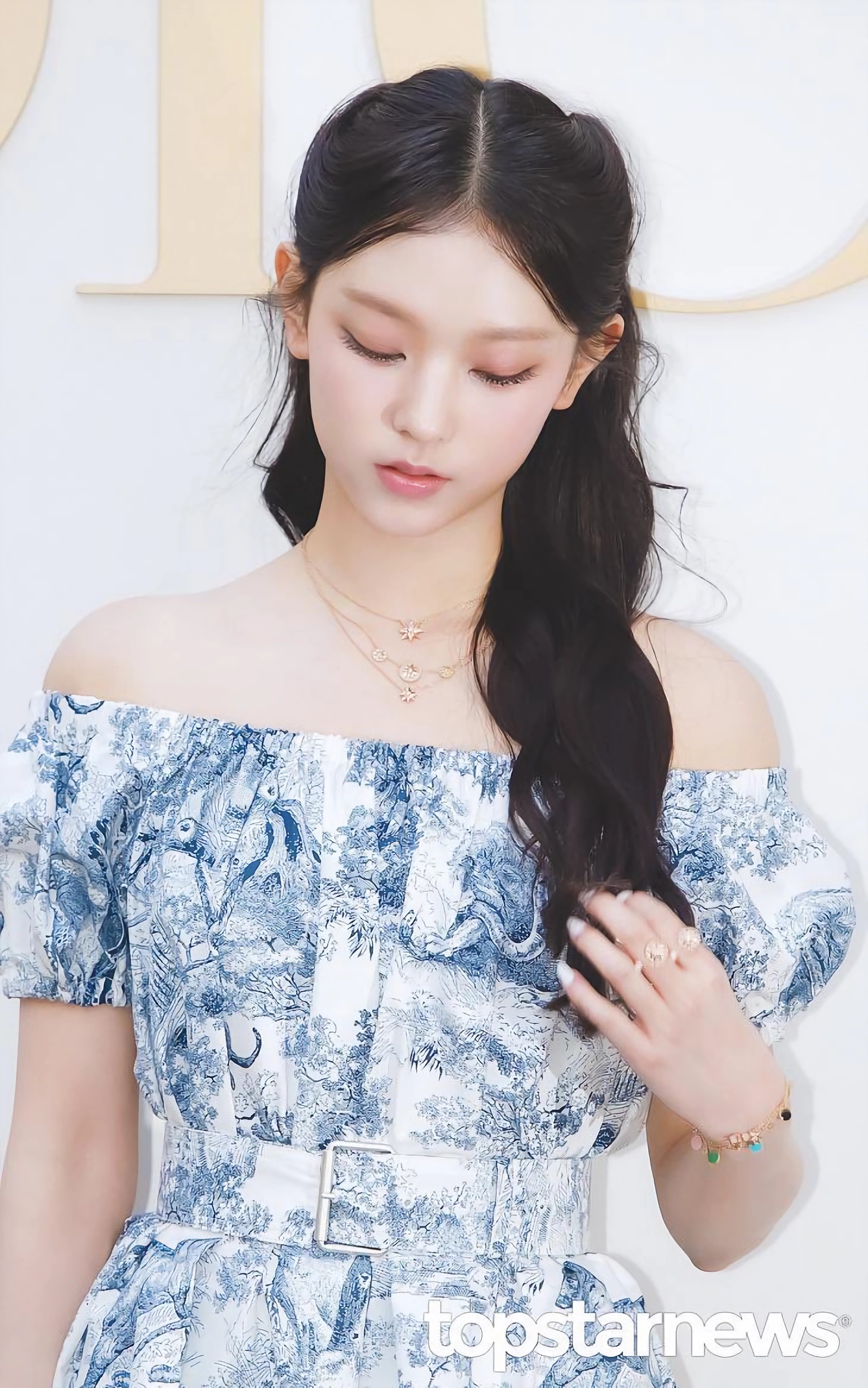 Haerin NewJeans 1 SET