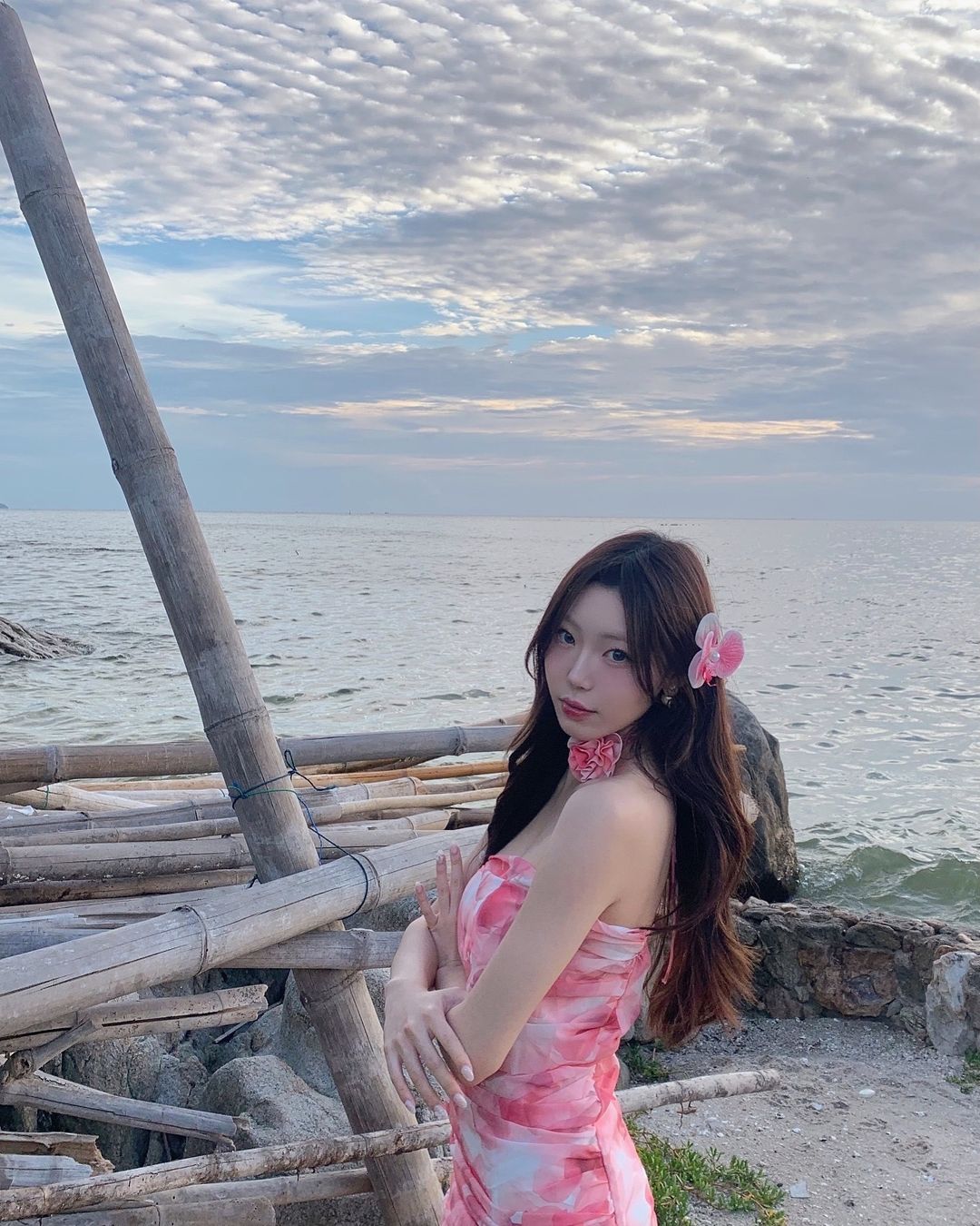 อามิ amichrcy 4 รูป ริมทะเล