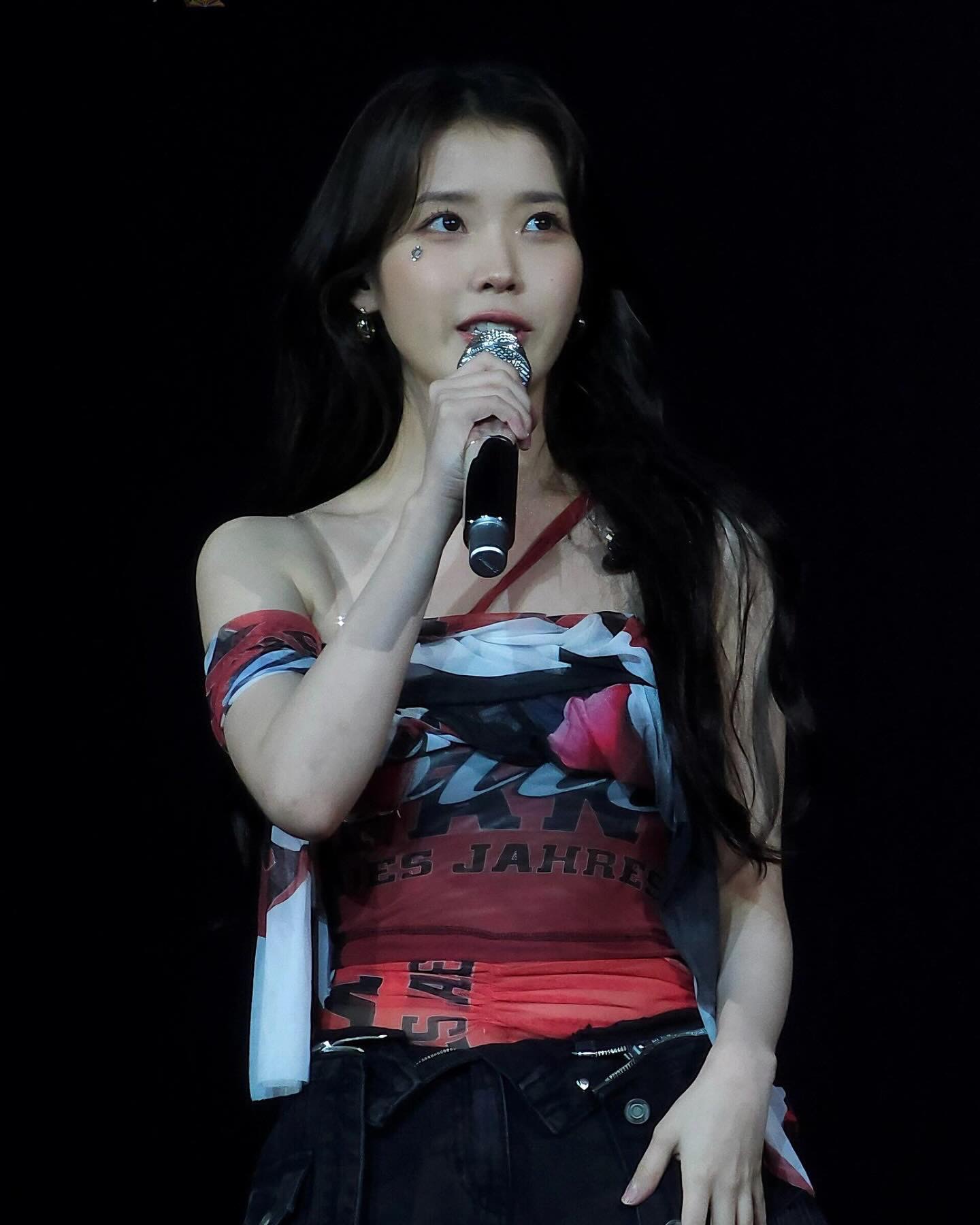 IU 1 SET