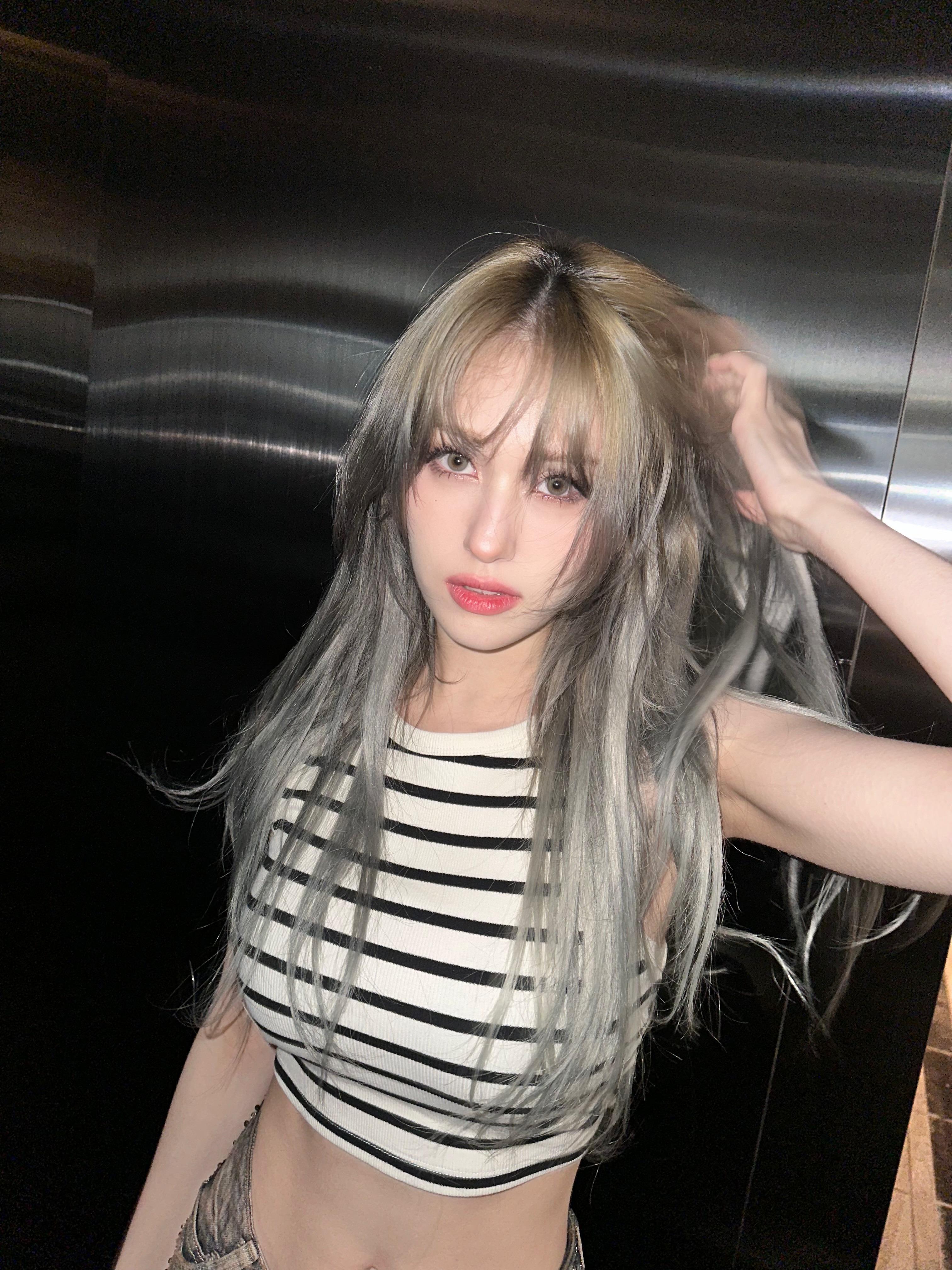 Jeon Somi 4 รูป
