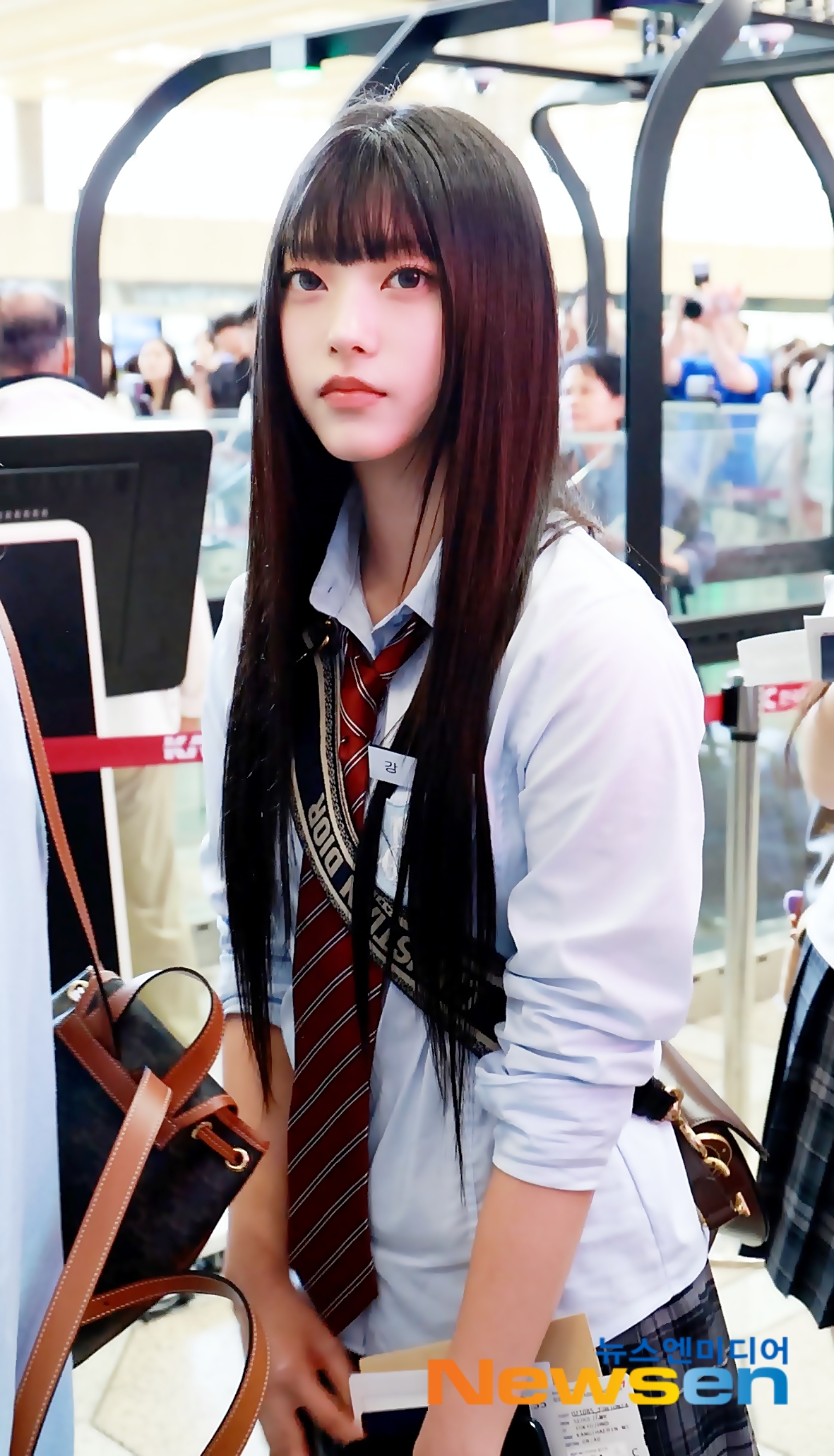 Haerin NewJeans 1 Set แมวสนามบิน