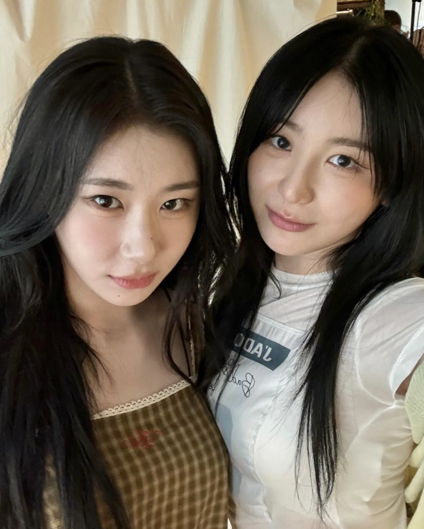 [ Chaeryeong X Chaeyeon ] พี่กับน้อง 5 รูป