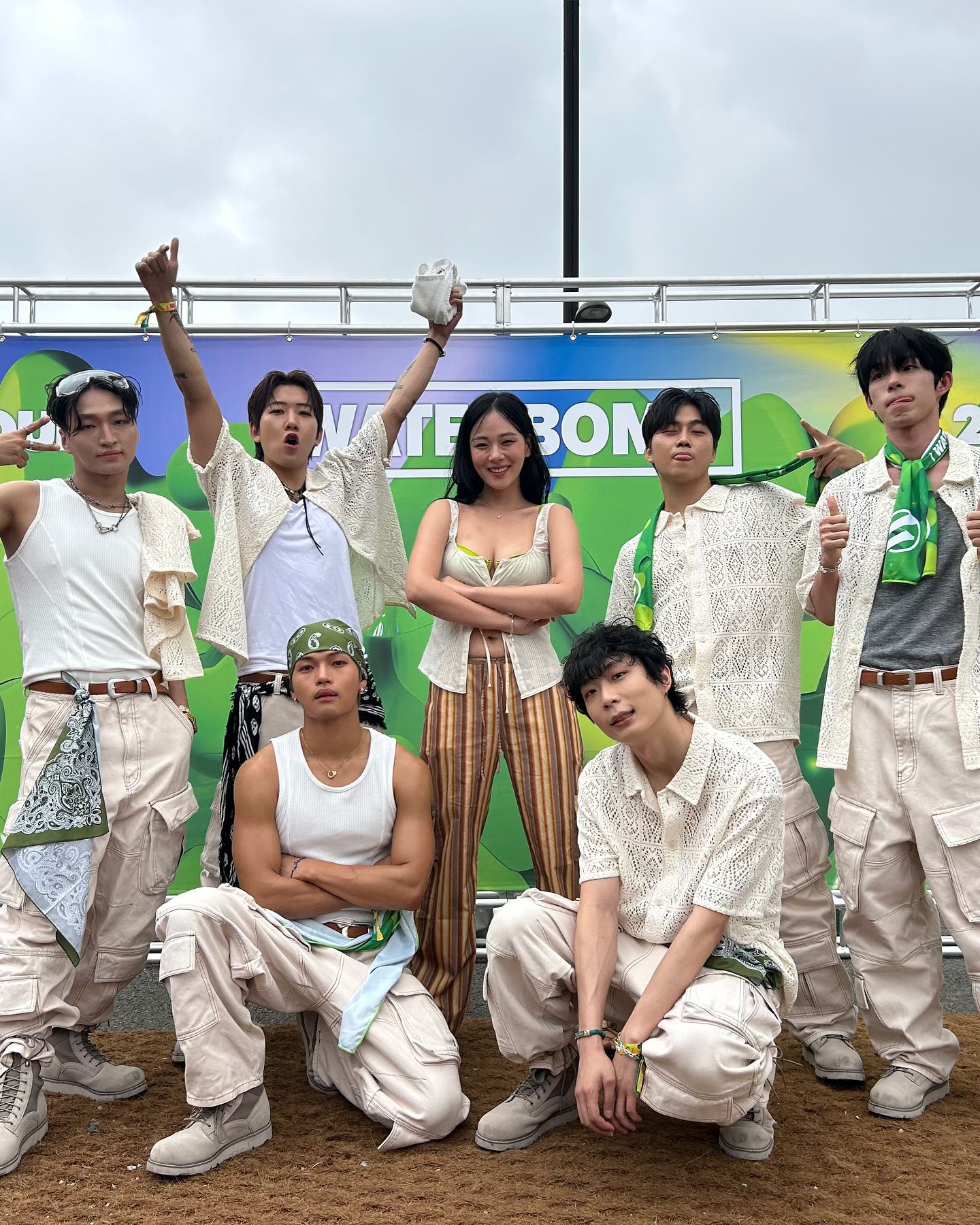 BiBi WaterBomb 6 รูป 2 GIF