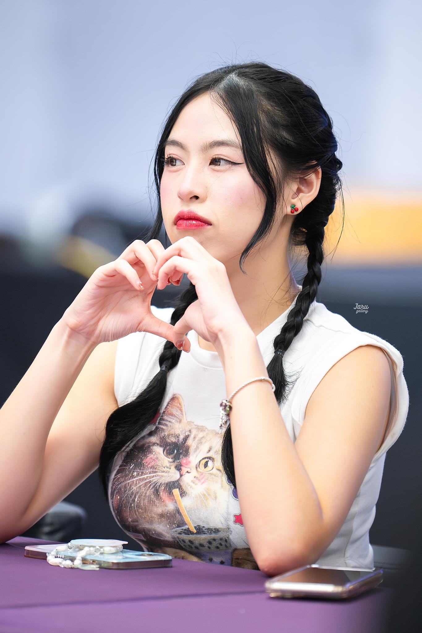 MAYJI BNK48 : อื้ม