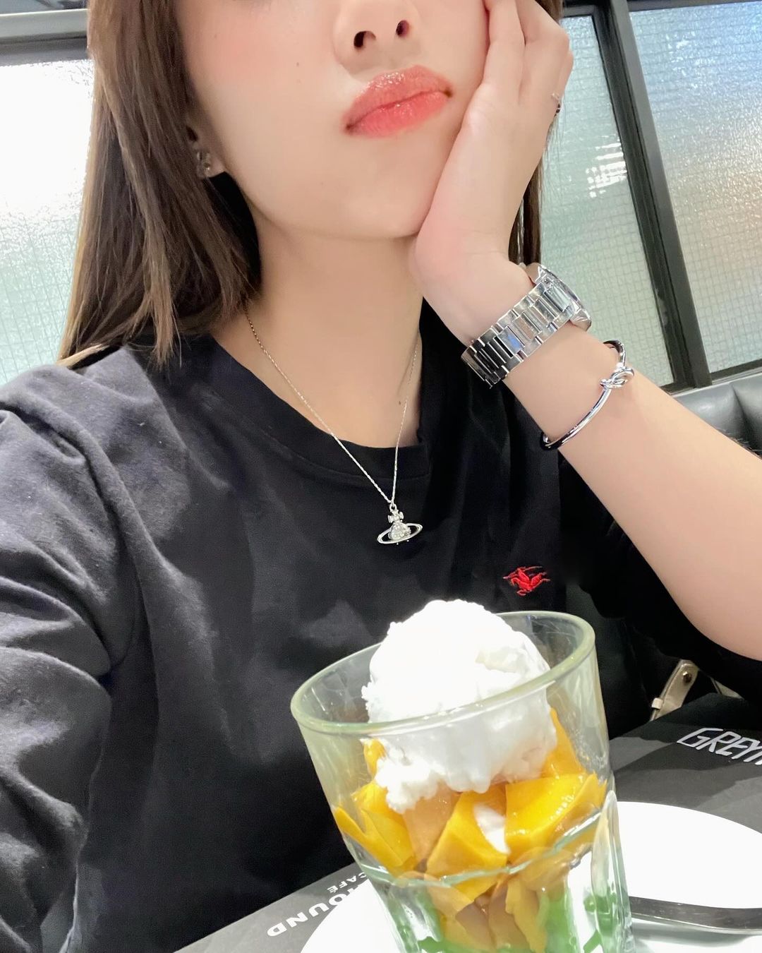 แก้ว ณัฐรุจา 5 รูป