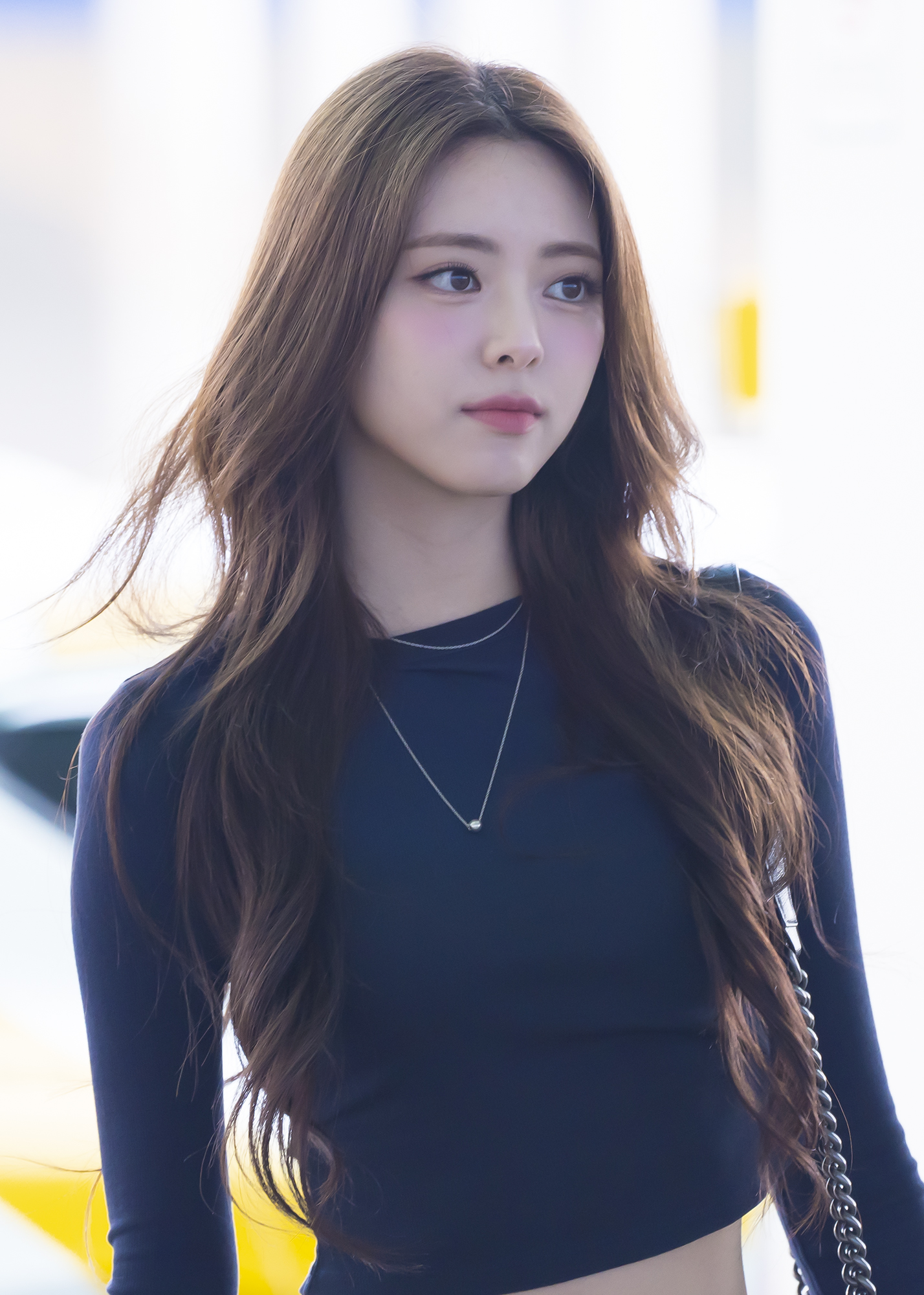 Yuna ITZY : ที่สนามบิน 1 Set