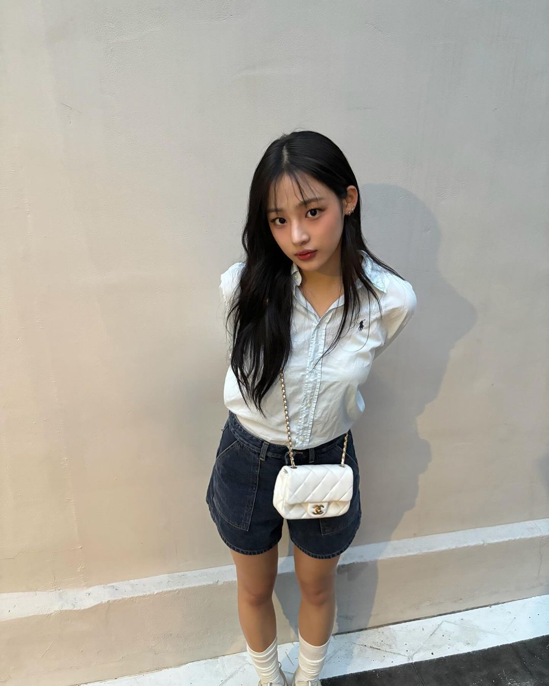 Minji NewJeans 4 รูป