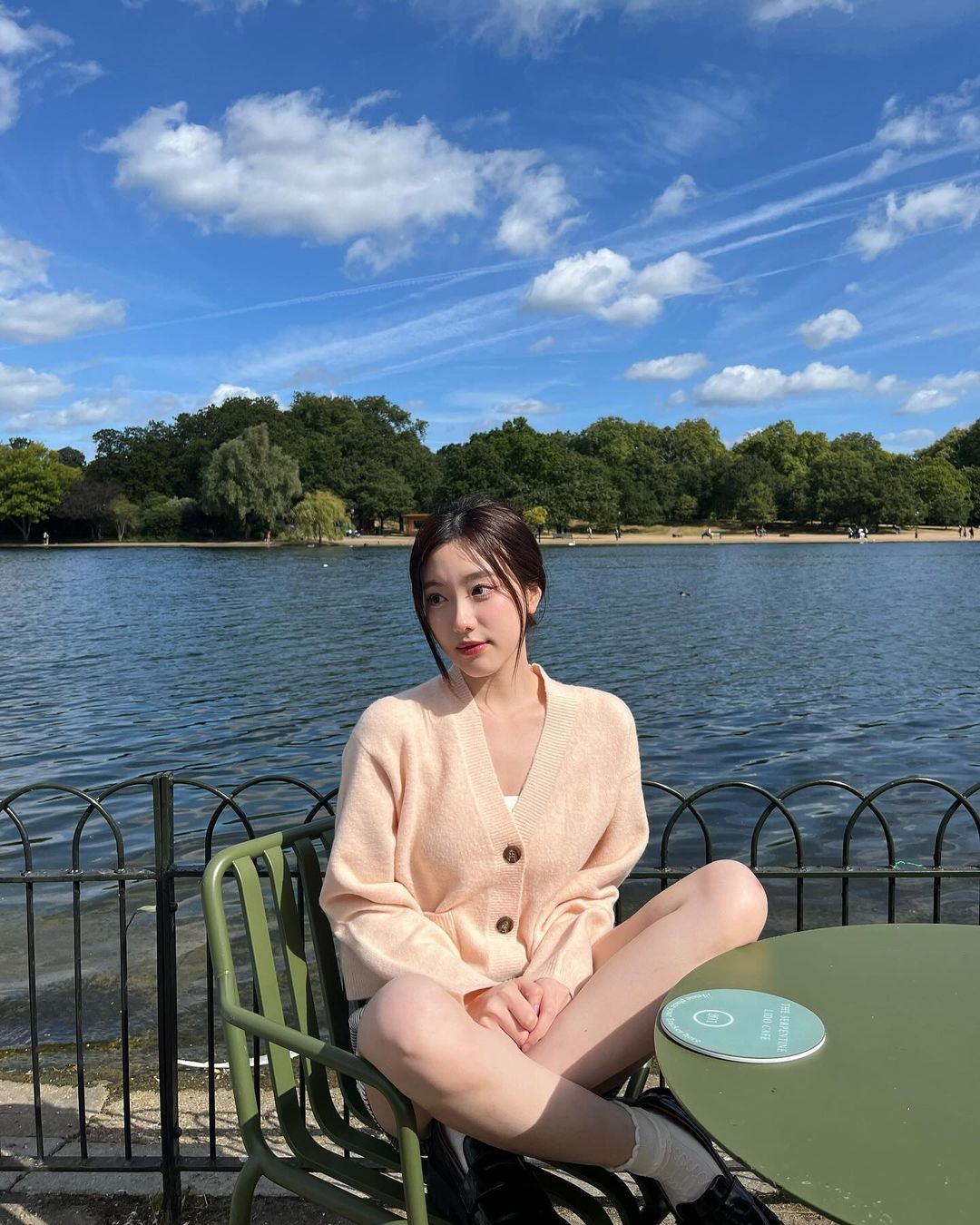 น้องอ๊ะอาย กรณิศ 6 รูป