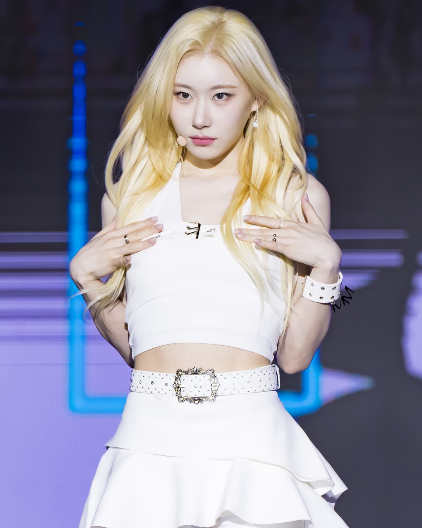 Chaeryeong ITZY 1 Set