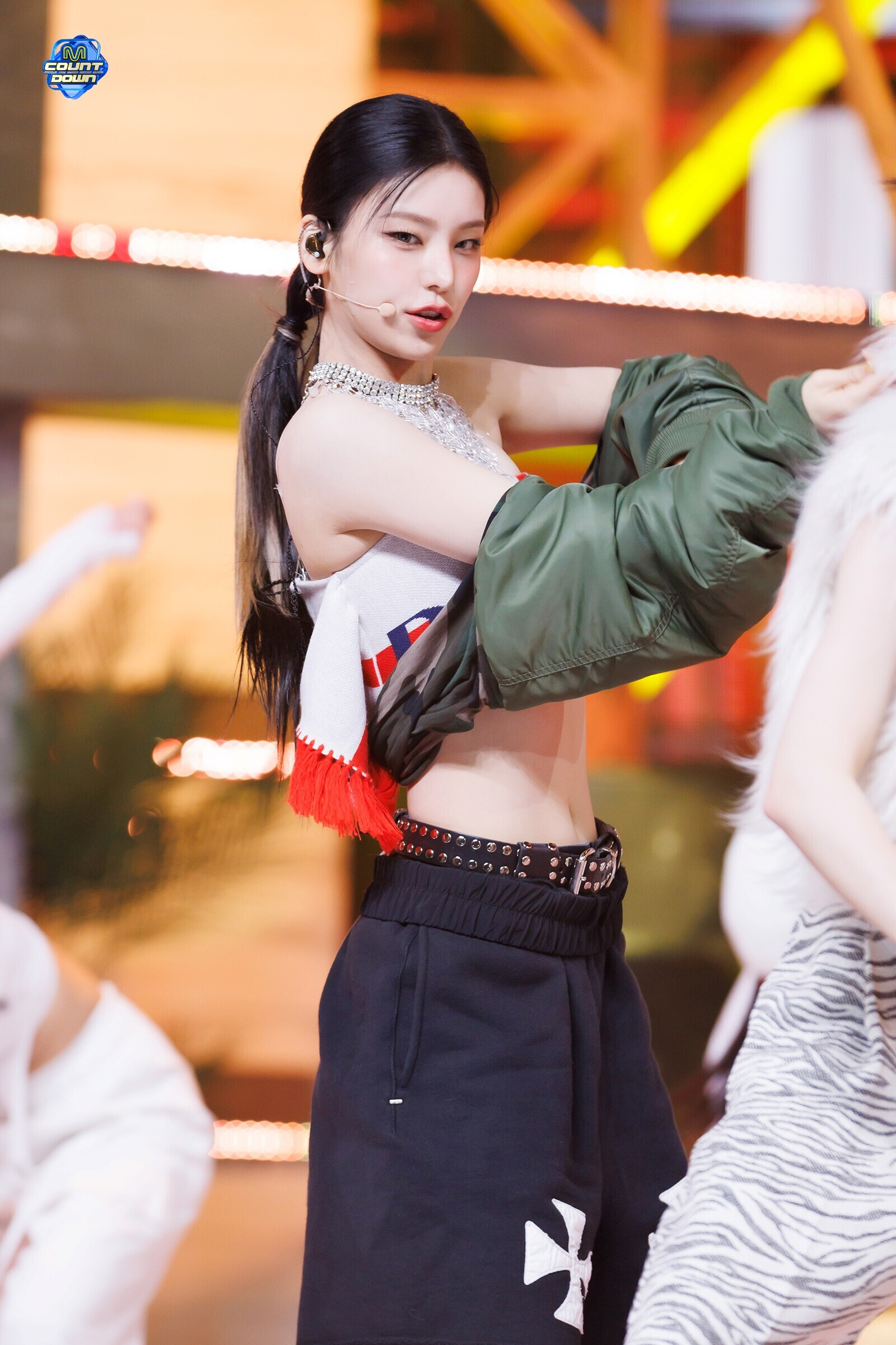 Yeji ITZY :: พลังร้อนแรง 9 รูป