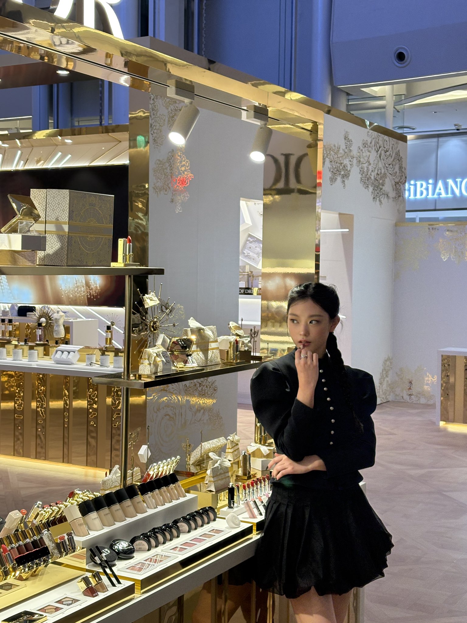 Haerin Newjeans :: Dior Beauty 7 รูป