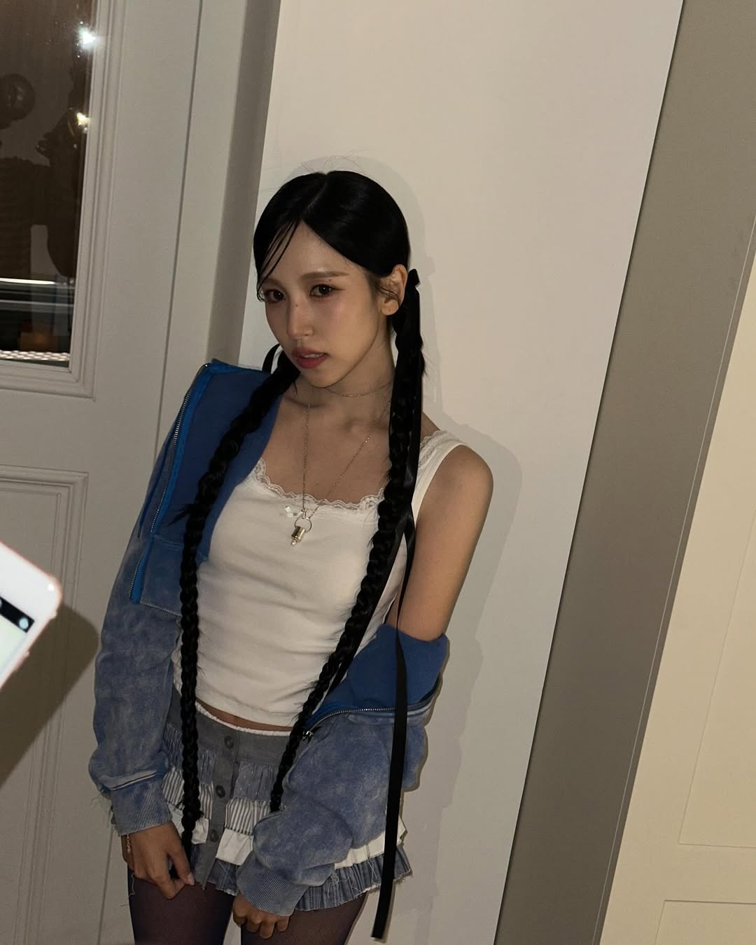 Mina Twice 4 รูป