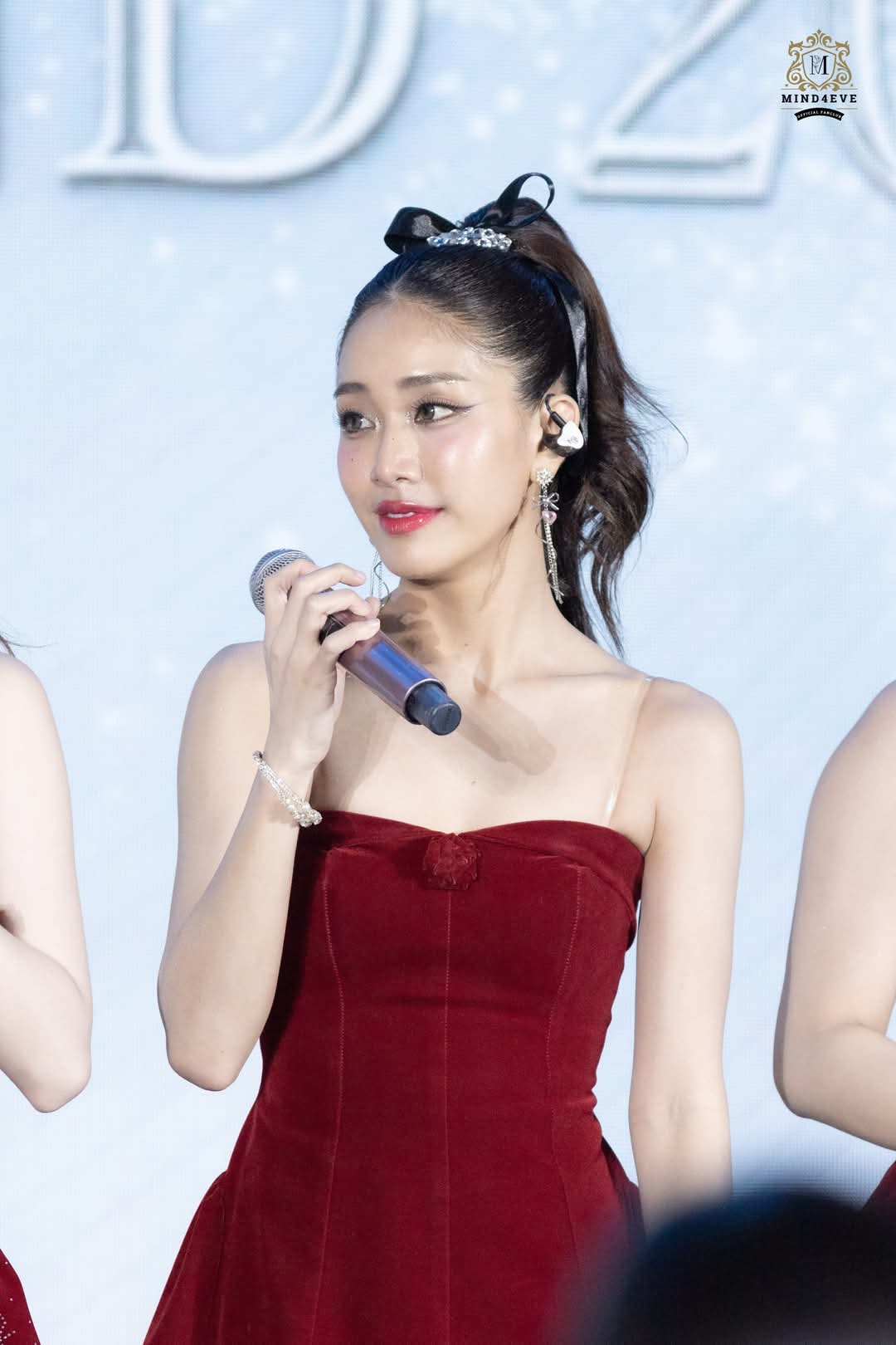 น้องมายด์ 4EVE 1 set